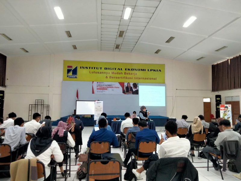 Career Development Center LPKIA